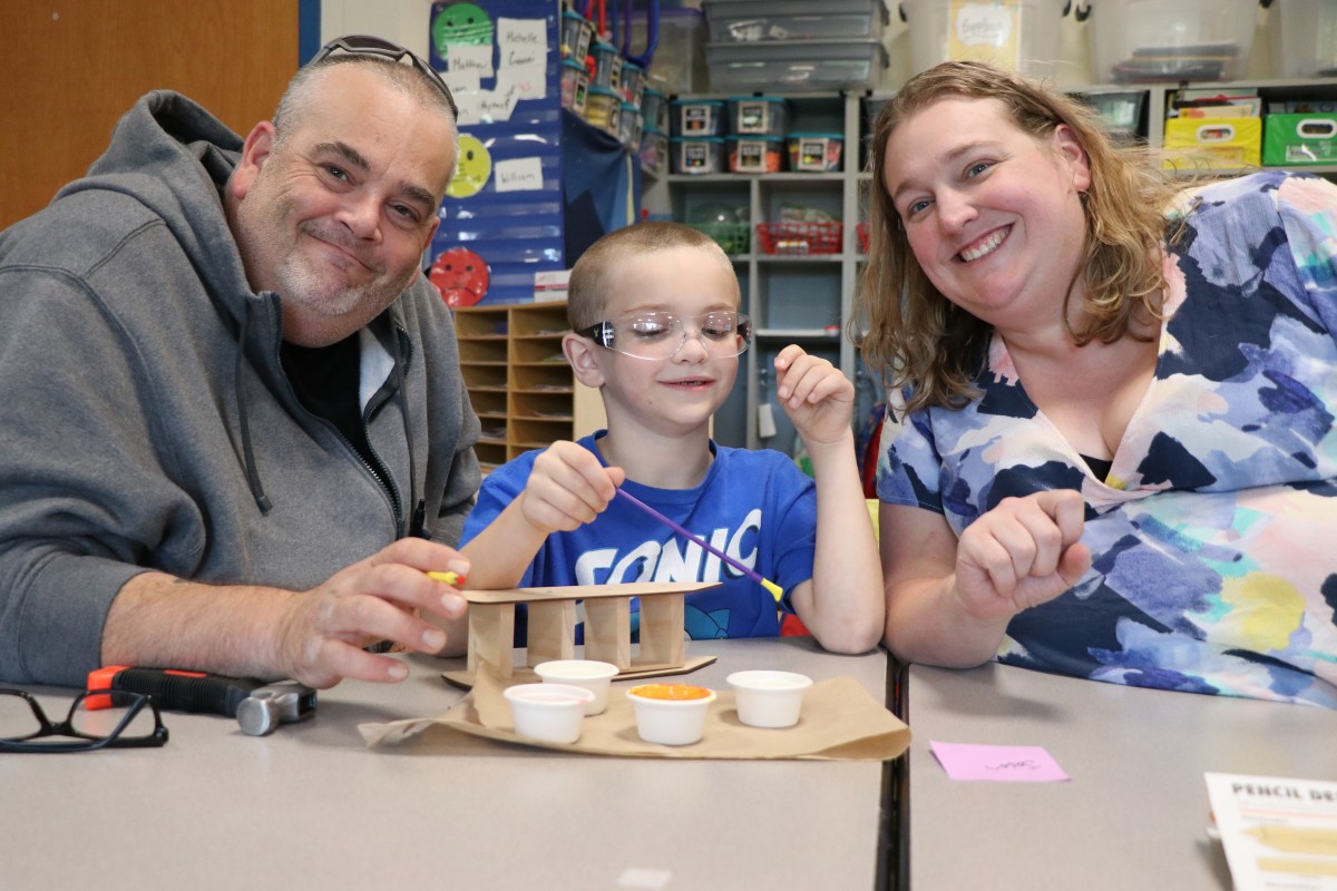 Parent Engagement Activity at GAMS - GAMS Tech Elementary School - NECSD